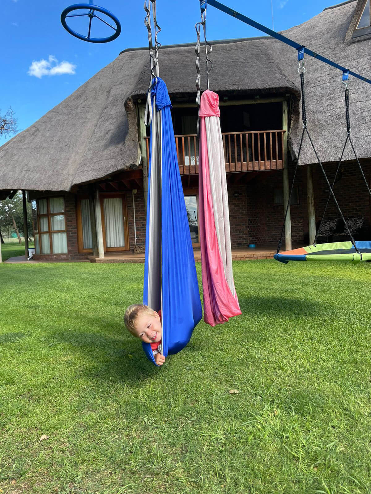 Snuggle Me – Therapy Swing | Toddler2Pro